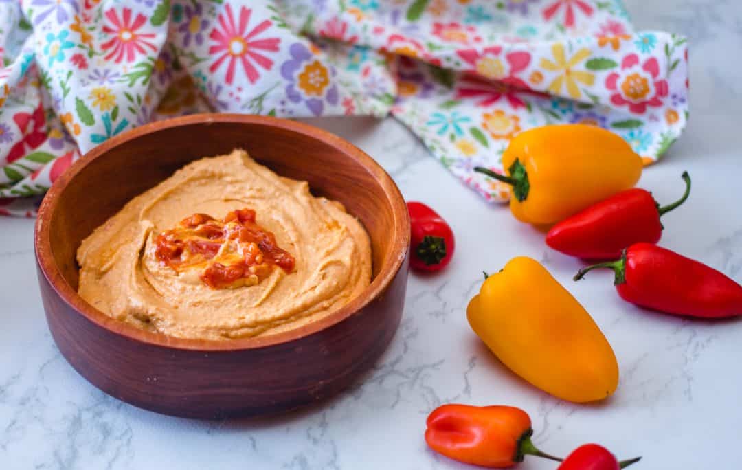 Roasted Red Pepper Hummus | Ready in 10 Minutes! | Veg Kitchen